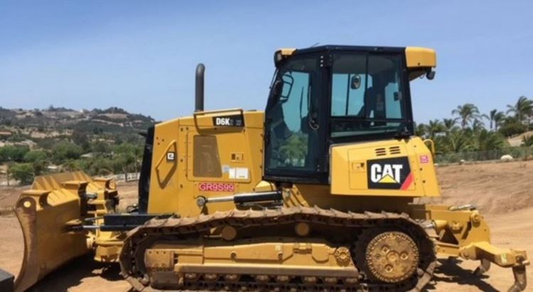 Caterpillar D6K Track Buldozer