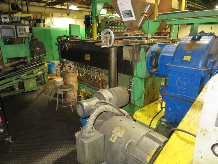 Davis Standard, Royle Meduim Voltage CCV Line