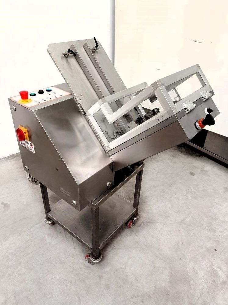 ICS DBS C2 DEBLISTERING MACHINE