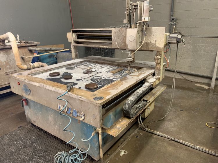 DARDI 4X4 WATERJET SYSTEM CNC