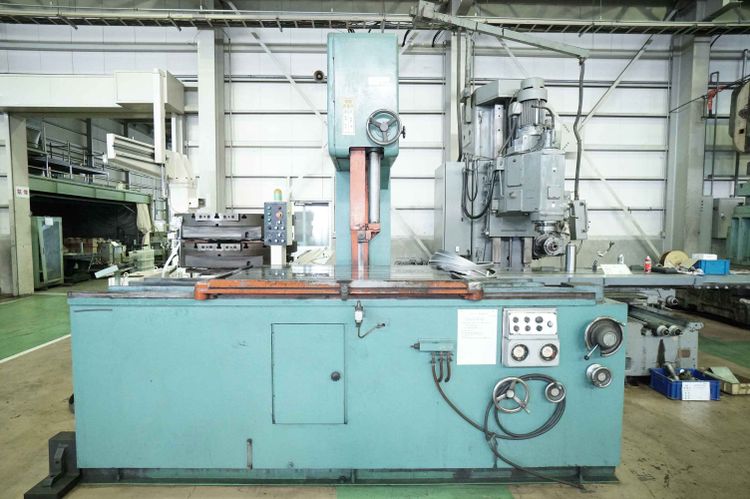 Amada VM-1000 Band saw semi automatic