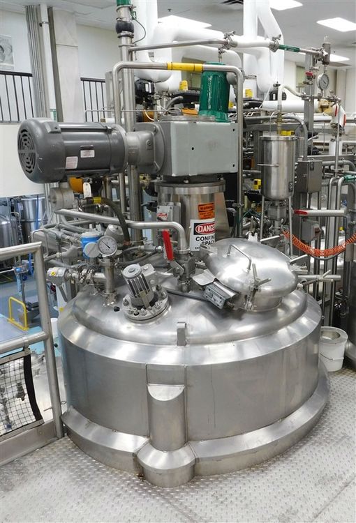 Other vertical agitated vacuum processor