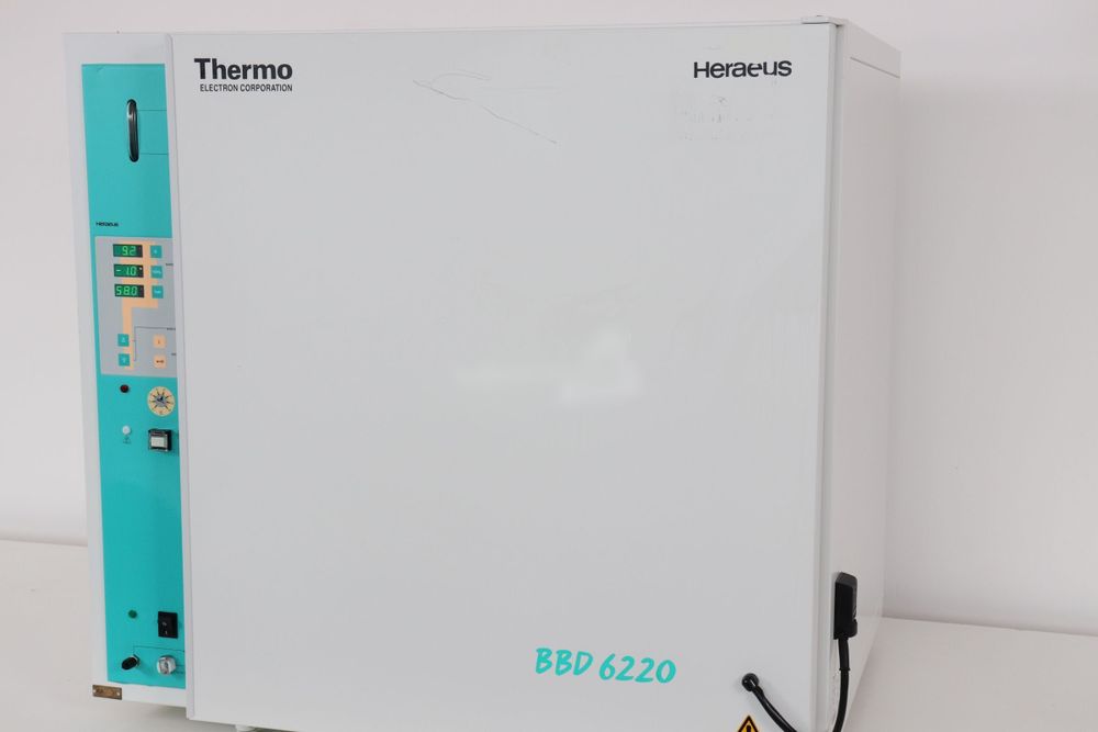 Heraeus BBD 6220 CO2 Incubator
