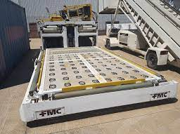 FMC Comm15S (Standard) Cargo Loader