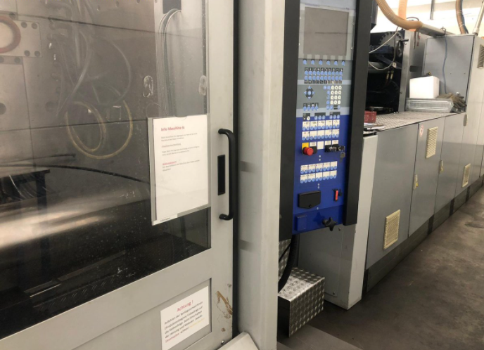 Battenfeld HM 10000-9200 1000 T