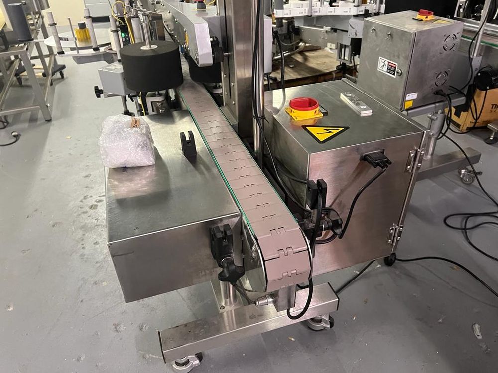 CVC 400 U1C cvc model 400 uc1 front and back labeler