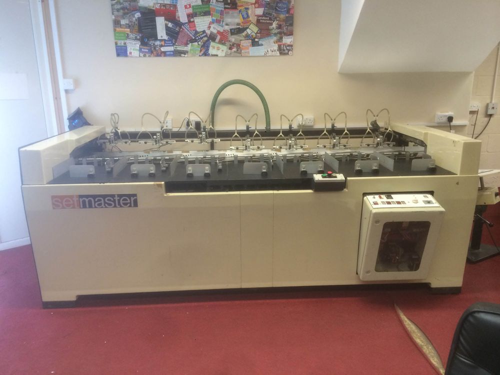 Set Master SRA3, 7 station collator