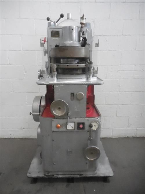 Kilian RT114 14 station rotary tablet press