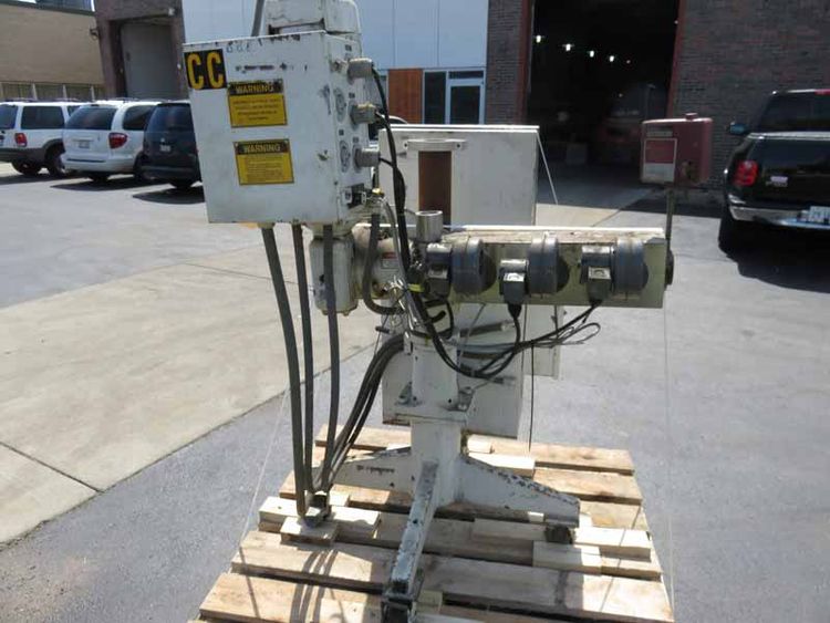 Killion Pedestal Extruder