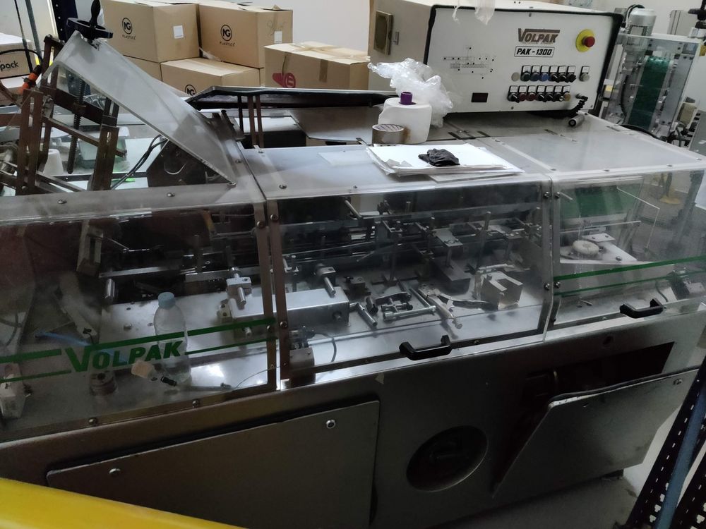 Volpak Pak 1300, Cartoning Machines/Case packer