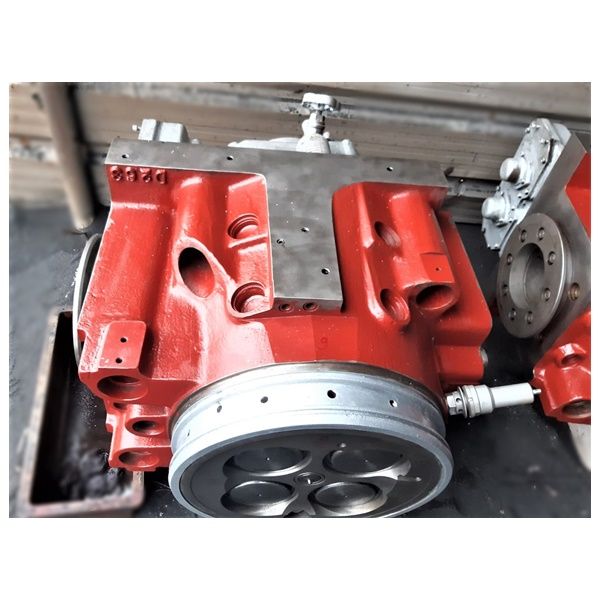 Man B&W 32/40 MAN B&W Cylinder Heads