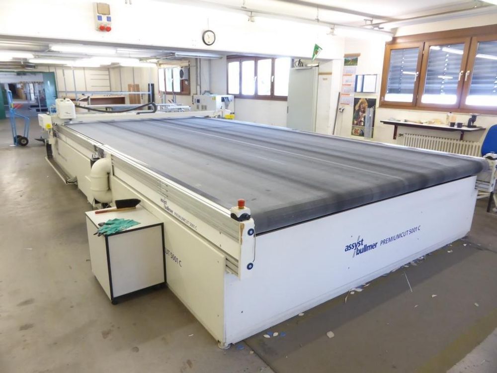 Bullmer Premiumcut 5001C Cutting machine