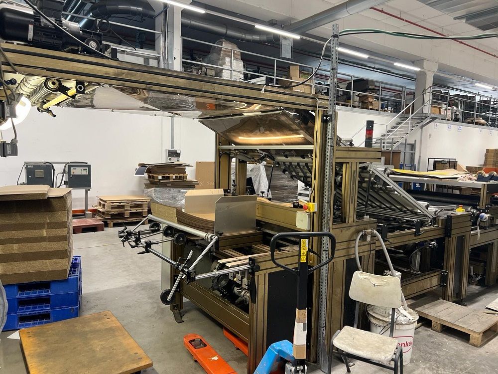 Lamina 1116FL-3 FASLINE EDGE LAMINATING AND COATING MACHINE