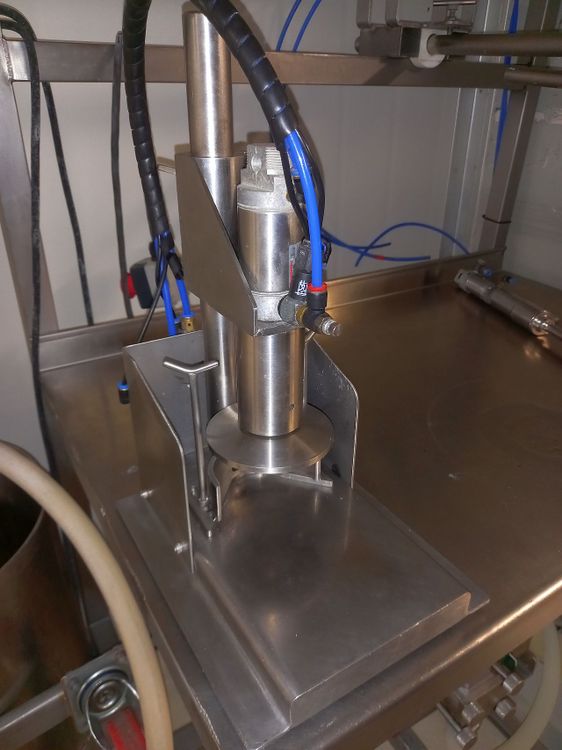 Capson PRESS ON CAPPER