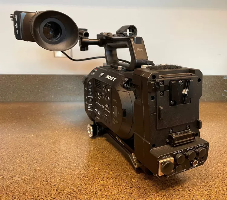 Sony PXW-FS7 - XDCAM 4K SUPER 35MM CAMERA