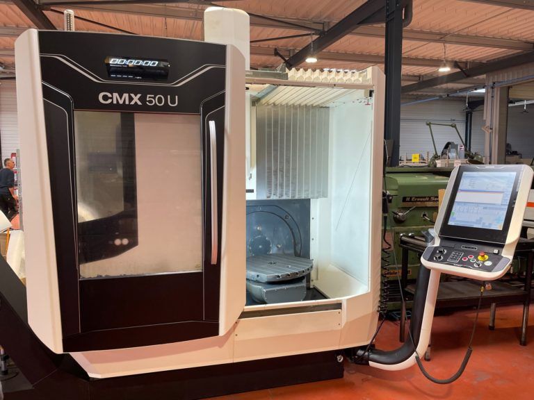 DMG DMG MORI CMX 50 U 5 Axis