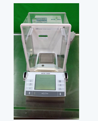 Mettler Toledo AX205 Analytical Balance