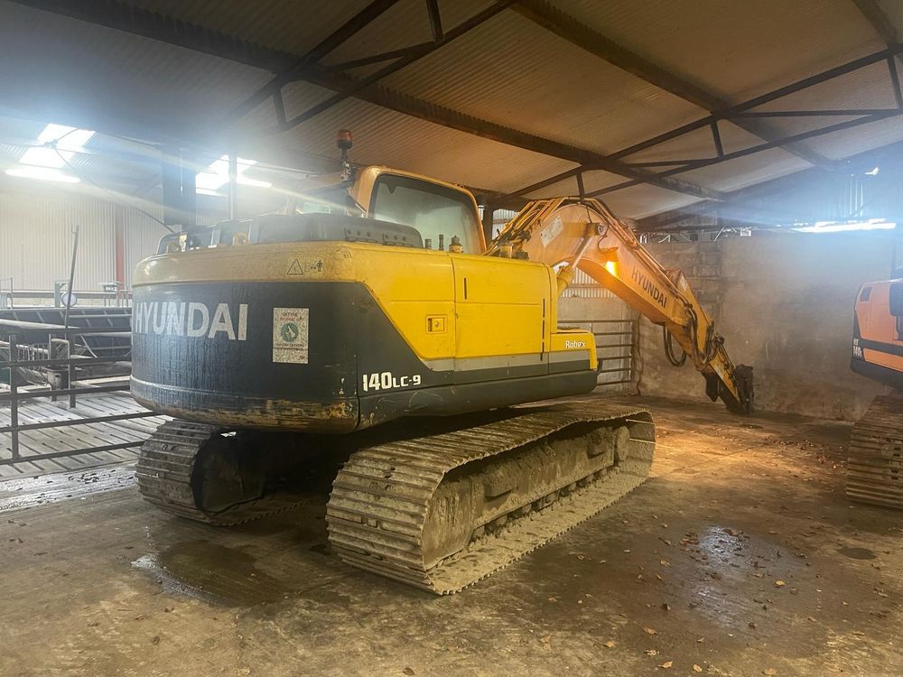 Hyundai R140-9A Very good working condition