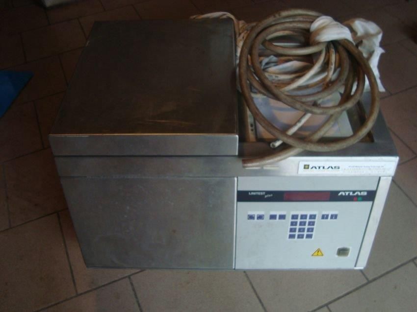 Atlas Beaker dyeing system model Linitest Plus