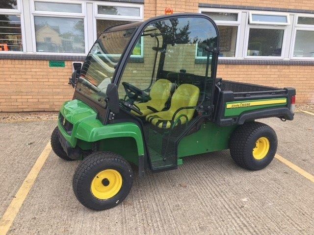 John Deere Te Gator Cab Electric