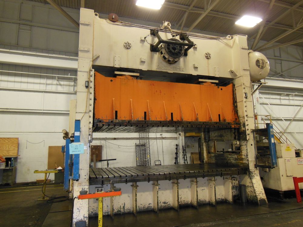 Danly S4-300-180-96 300 TON