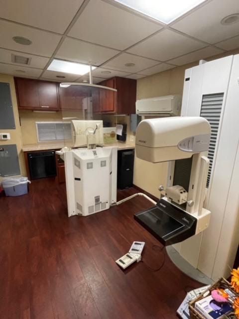 Armor Mobile System Freightliner Mammo Bus