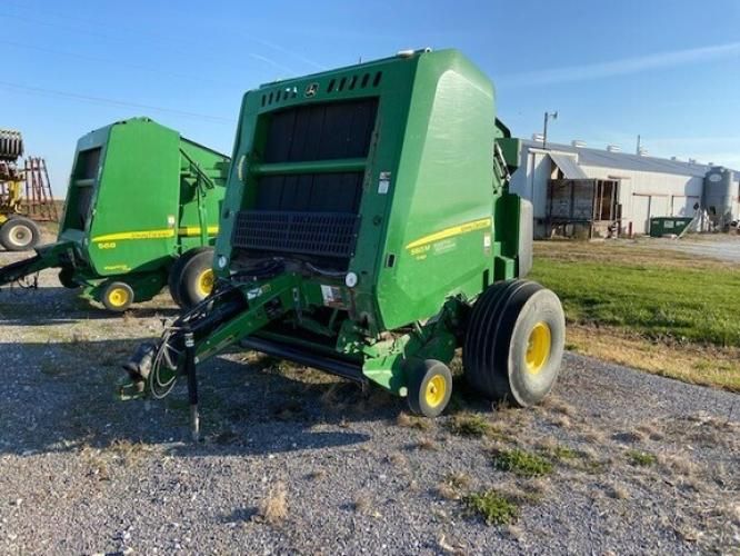 John Deere 560M