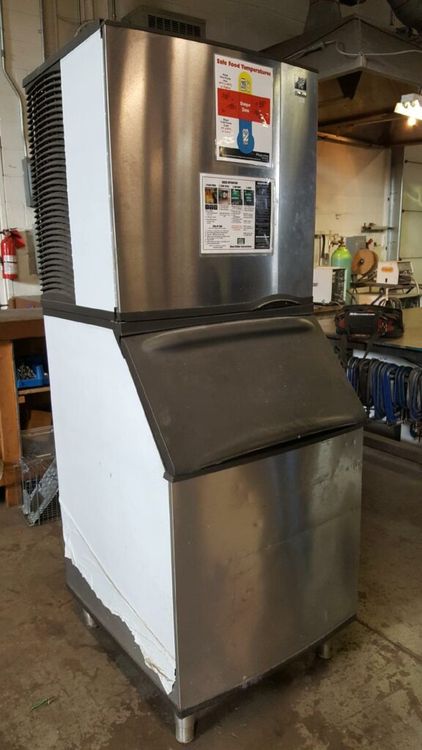 Manitowoc SY1204A3 Ice Machine / Maker