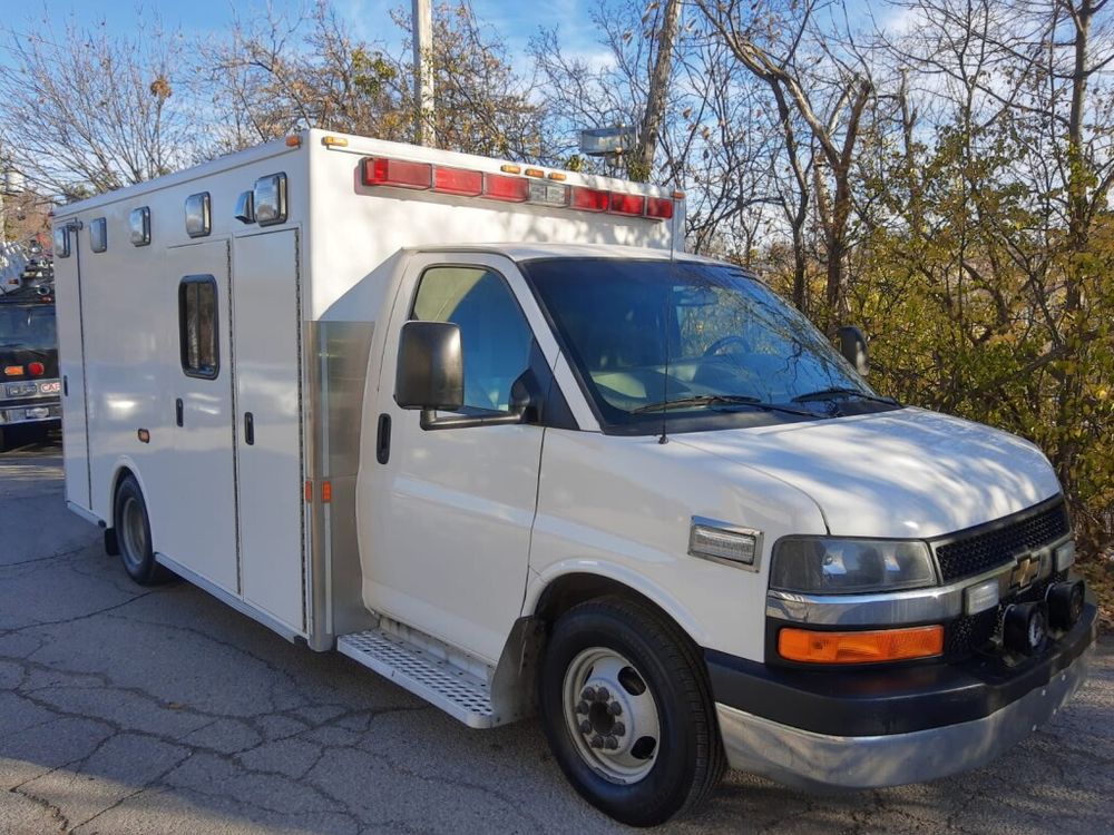 Chevrolet Express Gasoline Ambulance