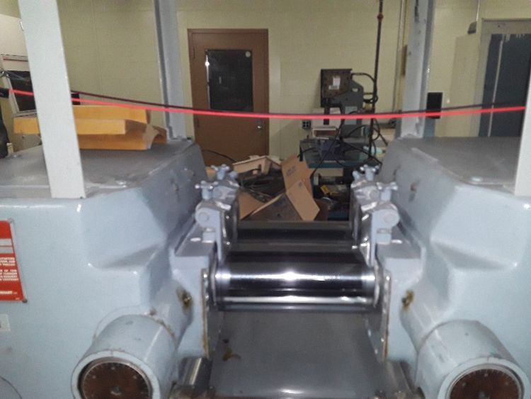 Farrel 6" x 13" Lab Mill