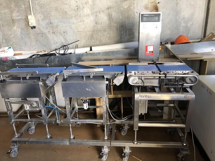 Anritsu KW5304AW Checkweigher with rejector