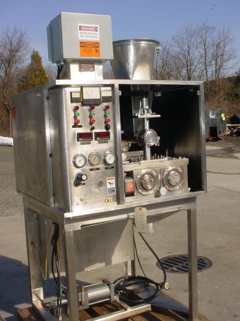 Fitzpatrick L-83 CHILSONATOR ROLL COMPACTOR