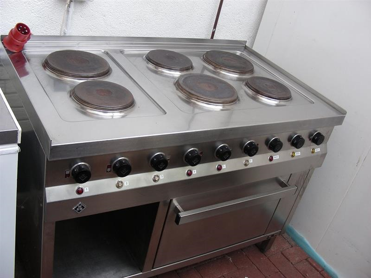 MKN 27712 Electric Stove