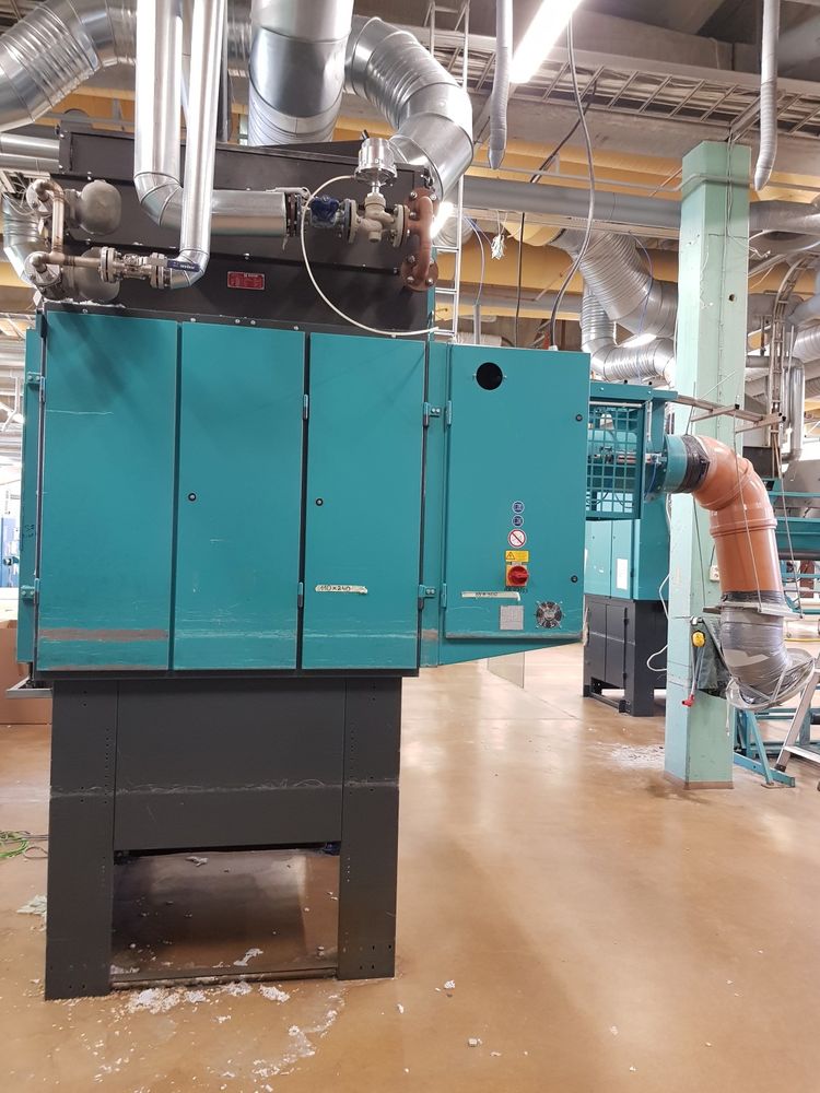 Lavatec 95kg steam dryer with suction