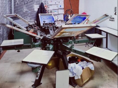 Vastex V 2000 carousel screen printing