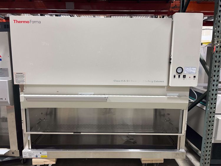 Thermo Forma BSC 1286