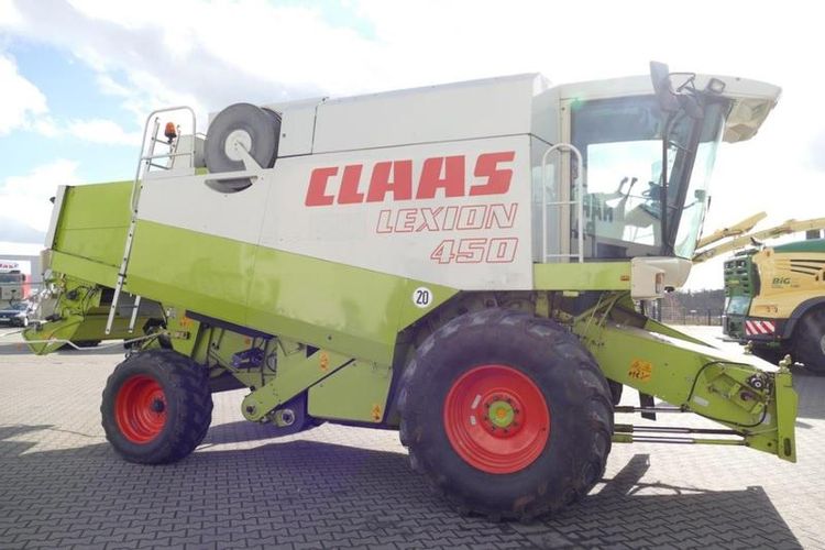 Claas Lexion 450 Combine