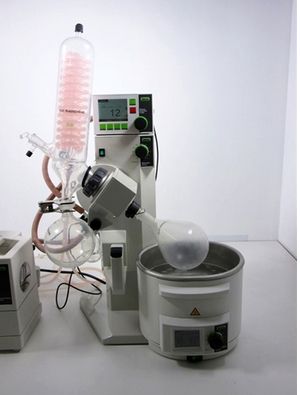 Buchi R-210 Rotavapor System with Chiller