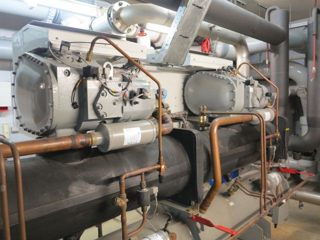 3 Carrier 30HXC 140-A-901-QEE
