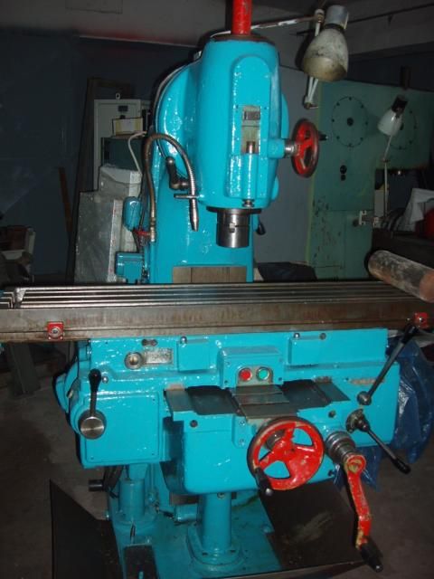 Toshulin Tos Olomouc F 250 Vertical Variable