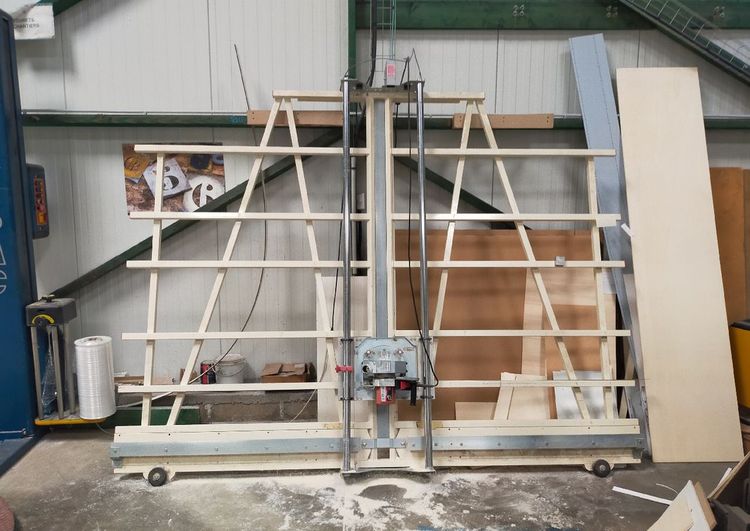 Horizontal and vertical panel saw