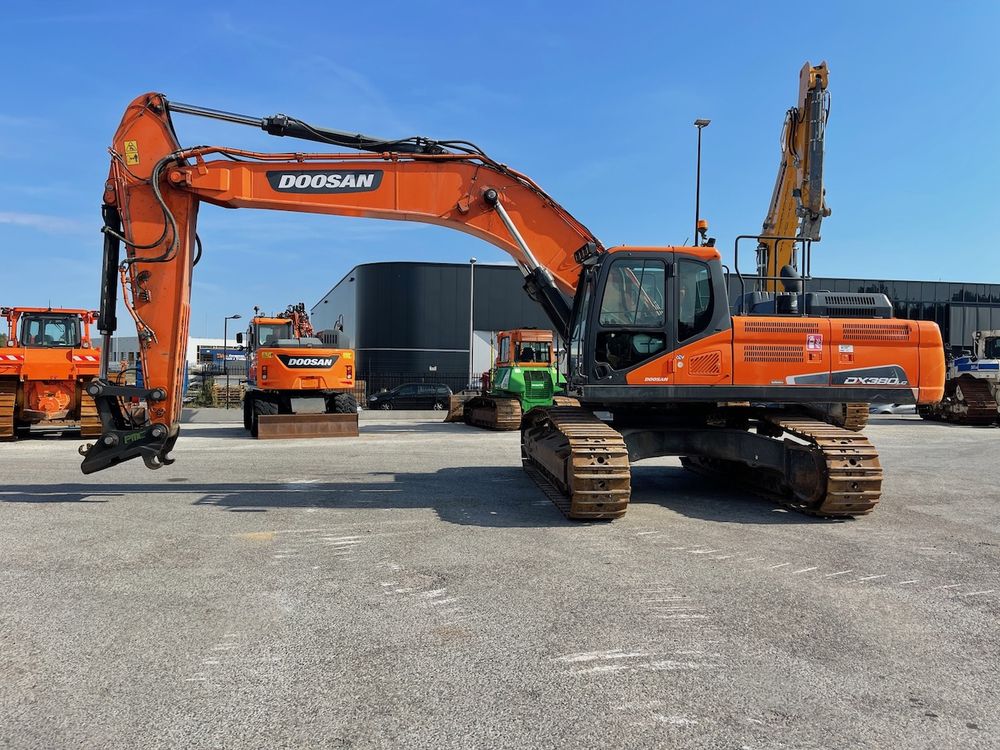 Doosan DX380LC-5 Tracked Excavator