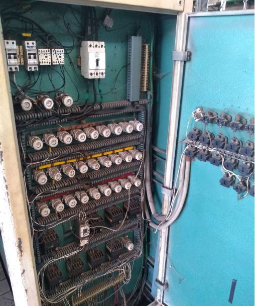 Bernauer Continuous dryer for hank drying