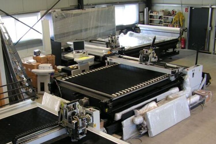 CUTTEC Variocut CNC Textile Cutter