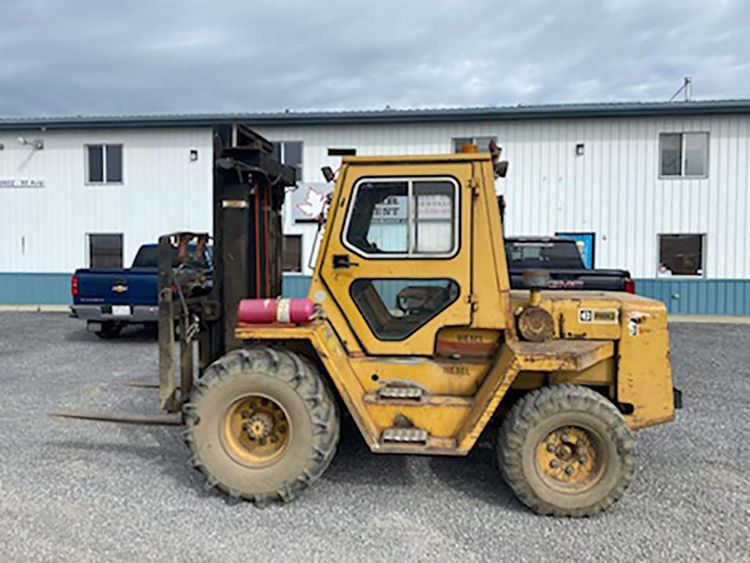 Caterpillar R80 8,000 LBS