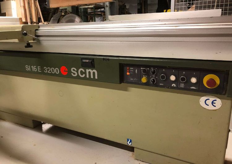 SCM SI16E