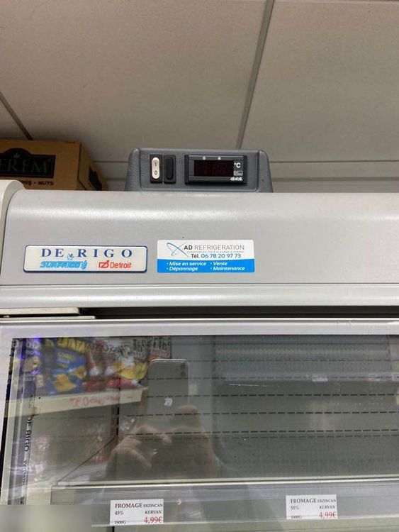 DE RIGO, Refrigerated display case