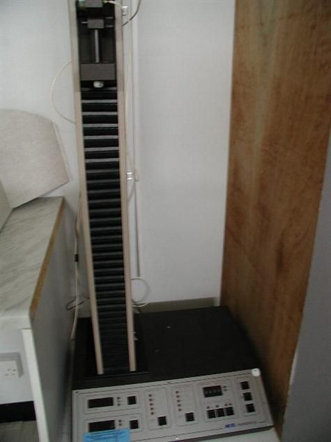 Hounsfield Strength tester