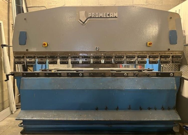 Amada, Promecam RG-3000-100 100 Tons