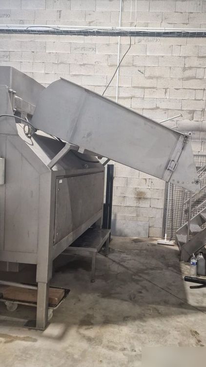 Full stainless steel box turner